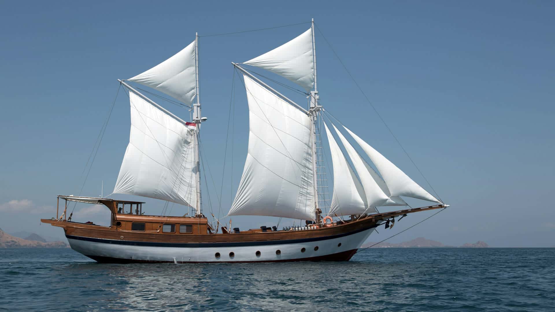 Mantra - Indonesia Cruises - Steppes Travel