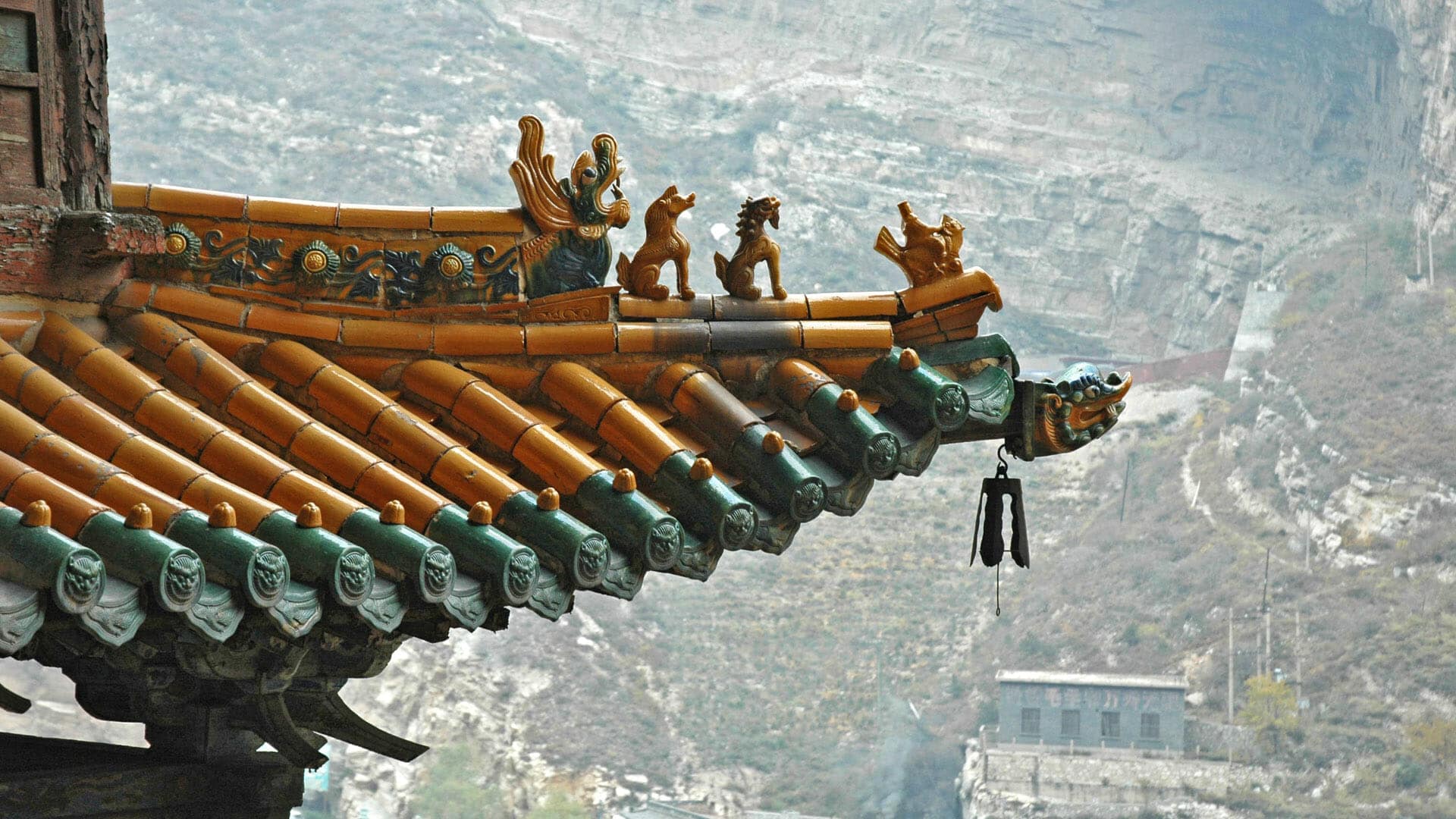 China - Walled Cities and Buddhist Cave Art - Steppes Travel