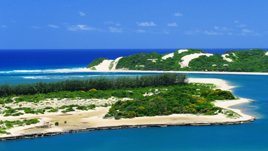 Machangulo Beach Lodge | Southern Mozambique | Steppes Travel