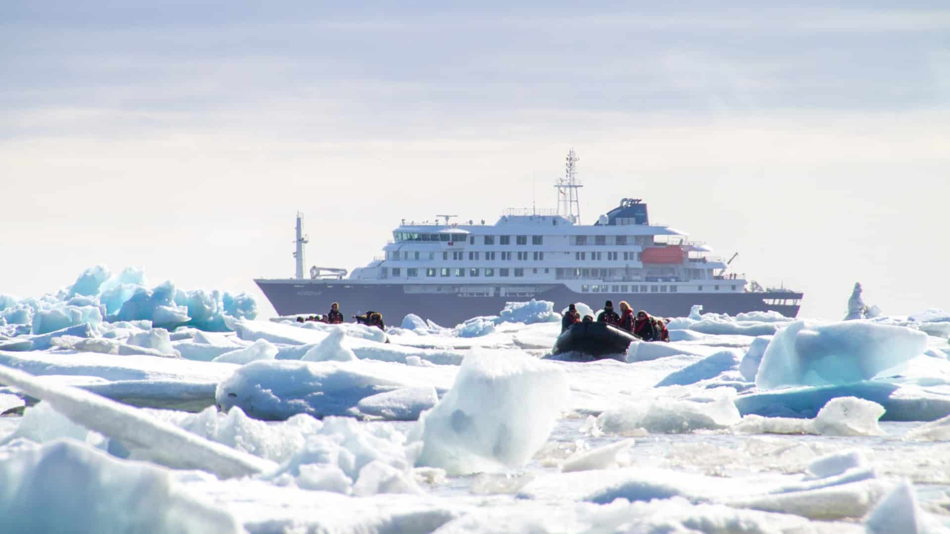 Hondius - Expeditionary Ship - Steppes Travel