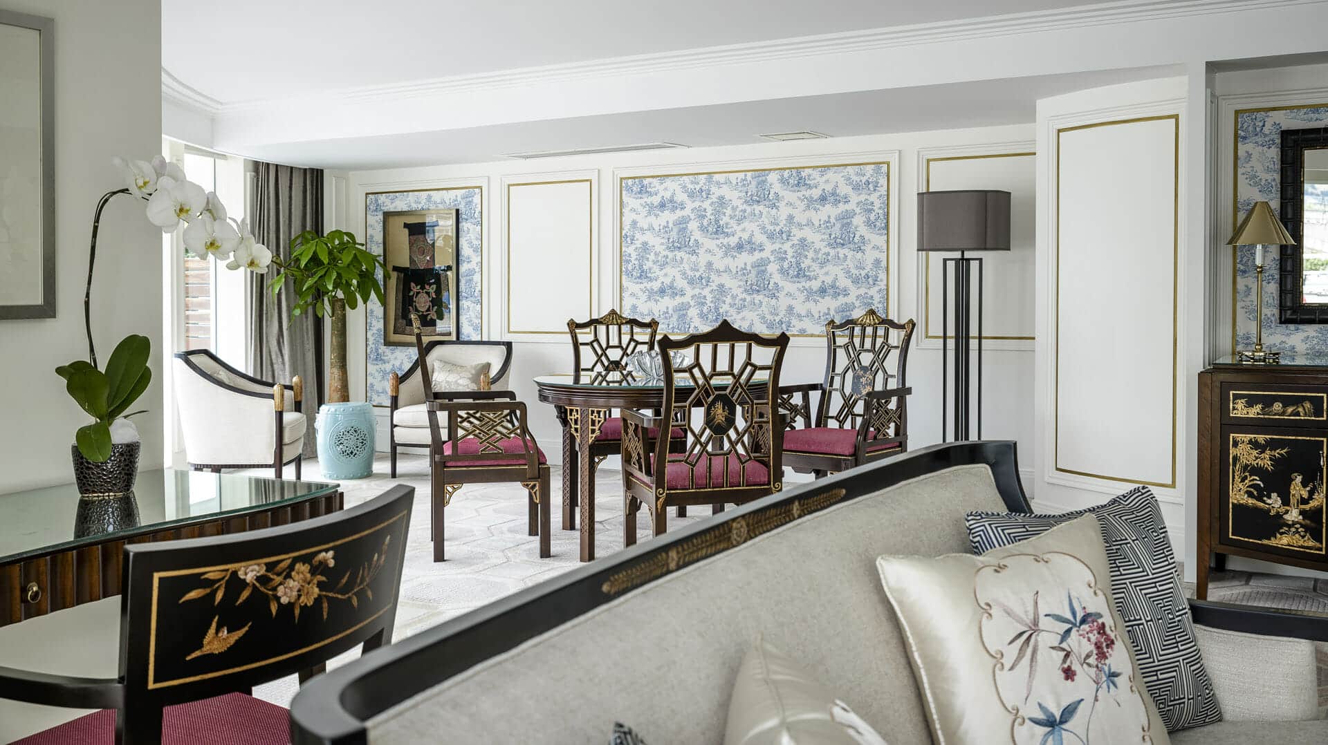 Sanctuary Yangzi Explorer - Yangzi Cruises, China | Steppes Travel