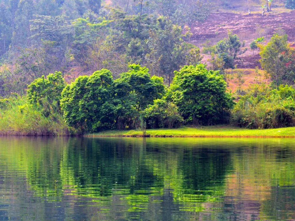 Lake Kivu - Rwanda holidays - Steppes Travel
