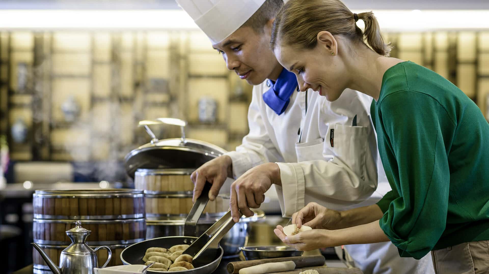 Sanctuary Yangzi Explorer - Yangzi Cruises, China | Steppes Travel