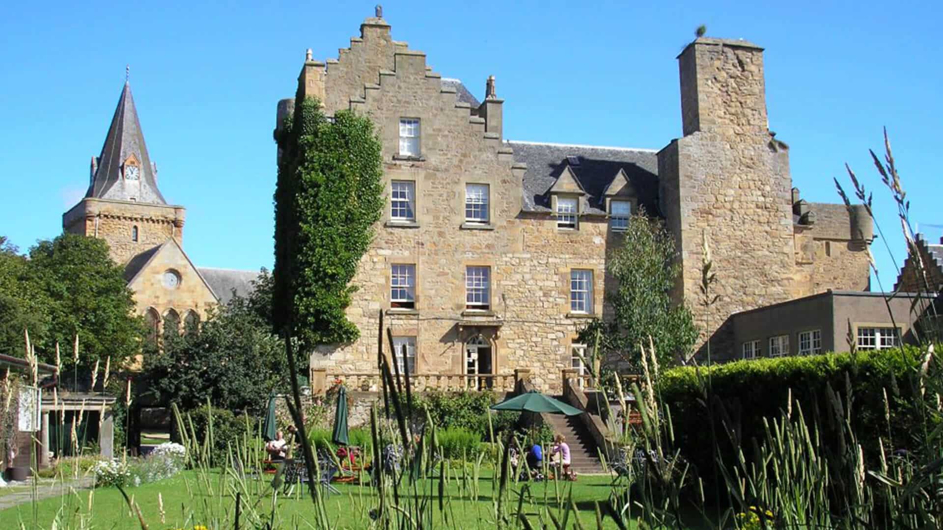 Dornoch Castle - Scotland - Steppes Travel